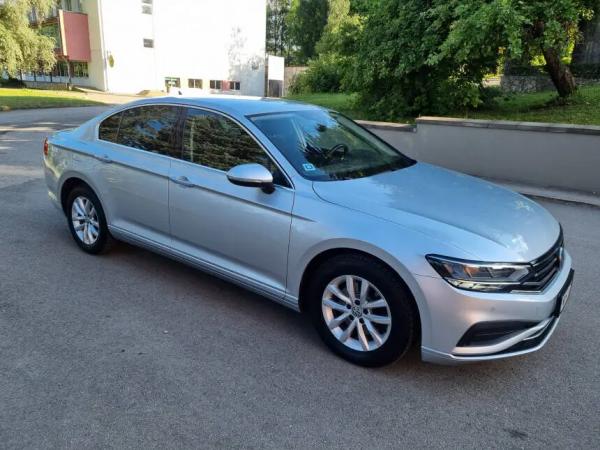 Pelēks Volkswagen Passat B8 2019 Jēkabpils, ar dzinēja tilpumu 1.50 L un nobraukumu 116 tūkst. km par 13990 €, foto 4 vietnē AUTOMOTO.COM.LV