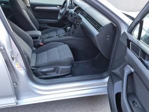 Pelēks Volkswagen Passat B8 2019 Jēkabpils, ar dzinēja tilpumu 1.50 L un nobraukumu 116 tūkst. km par 13990 €, foto 26 vietnē AUTOMOTO.COM.LV