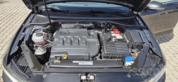 Grey Volkswagen Passat B8 2019 in Aizkraukle, with an engine capacity of 2.00 L and mileage of 99 thousand km for 14990 €, photo 6 on AUTOMOTO.COM.LV