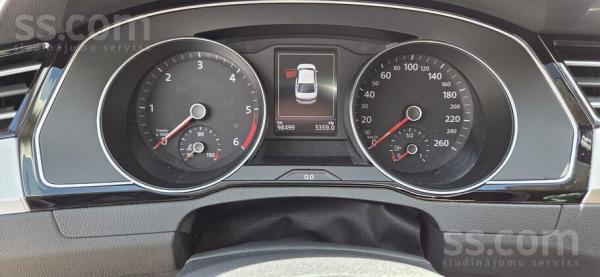 Grey Volkswagen Passat B8 2019 in Aizkraukle, with an engine capacity of 2.00 L and mileage of 99 thousand km for 14990 €, photo 10 on AUTOMOTO.COM.LV