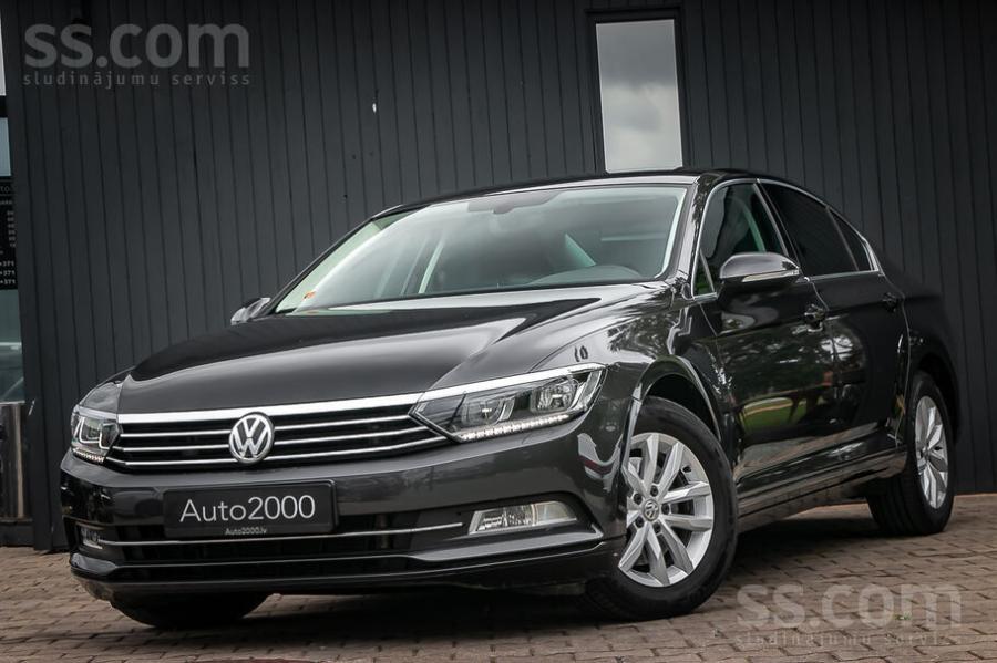 Grey Volkswagen Passat B8 2019 in Tukums, with an engine capacity of 2.00 L and mileage of 99 thousand km for 14990 €, photo 3 on AUTOMOTO.COM.LV