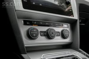 Grey Volkswagen Passat B8 2019 in Tukums, with an engine capacity of 2.00 L and mileage of 99 thousand km for 14990 €, photo 14 on AUTOMOTO.COM.LV
