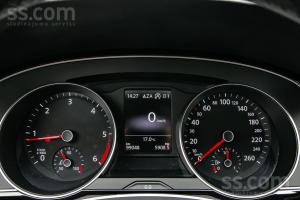 Grey Volkswagen Passat B8 2019 in Tukums, with an engine capacity of 2.00 L and mileage of 99 thousand km for 14990 €, photo 19 on AUTOMOTO.COM.LV