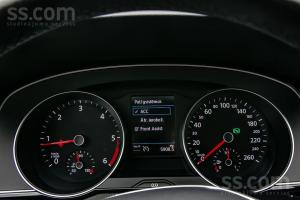 Grey Volkswagen Passat B8 2019 in Tukums, with an engine capacity of 2.00 L and mileage of 99 thousand km for 14990 €, photo 20 on AUTOMOTO.COM.LV