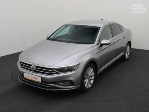 Pelēks Volkswagen Passat B8 2020 Viļņa, ar dzinēja tilpumu 1.60 L un nobraukumu 50 tūkst. km par 18399 €, foto  vietnē AUTOMOTO.COM.LV