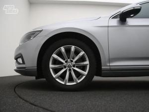 Pelēks Volkswagen Passat B8 2020 Viļņa, ar dzinēja tilpumu 1.60 L un nobraukumu 50 tūkst. km par 18399 €, foto 29 vietnē AUTOMOTO.COM.LV
