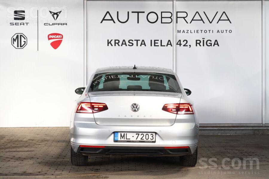 Pelēks Volkswagen Passat B8 2020 Rīga, ar dzinēja tilpumu 1.50 L un nobraukumu 92 tūkst. km par 15500 €, foto 8 vietnē AUTOMOTO.COM.LV