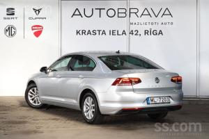 Pelēks Volkswagen Passat B8 2020 Rīga, ar dzinēja tilpumu 1.50 L un nobraukumu 92 tūkst. km par 15500 €, foto 9 vietnē AUTOMOTO.COM.LV