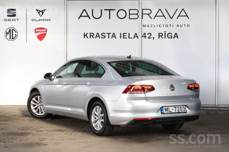 Pelēks Volkswagen Passat B8 2020 Rīga, ar dzinēja tilpumu 1.50 L un nobraukumu 92 tūkst. km par 15500 €, foto 9 vietnē AUTOMOTO.COM.LV