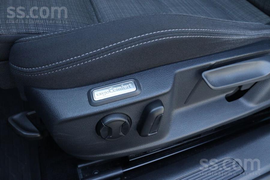 Pelēks Volkswagen Passat B8 2020 Rīga, ar dzinēja tilpumu 1.50 L un nobraukumu 92 tūkst. km par 15500 €, foto 23 vietnē AUTOMOTO.COM.LV