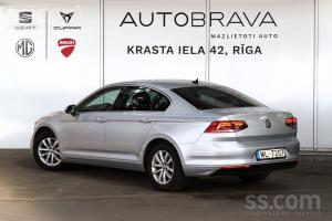 Pelēks Volkswagen Passat B8 2020 Rīga, ar dzinēja tilpumu 1.50 L un nobraukumu 61 tūkst. km par 17990 €, foto 7 vietnē AUTOMOTO.COM.LV
