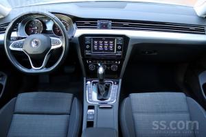 Pelēks Volkswagen Passat B8 2020 Rīga, ar dzinēja tilpumu 1.50 L un nobraukumu 61 tūkst. km par 17990 €, foto 11 vietnē AUTOMOTO.COM.LV