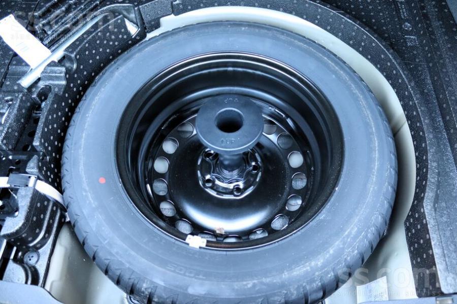 Pelēks Volkswagen Passat B8 2020 Rīga, ar dzinēja tilpumu 1.50 L un nobraukumu 61 tūkst. km par 17990 €, foto 31 vietnē AUTOMOTO.COM.LV