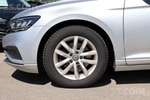 Pelēks Volkswagen Passat B8 2020 Rīga, ar dzinēja tilpumu 1.50 L un nobraukumu 61 tūkst. km par 17990 €, foto 34 vietnē AUTOMOTO.COM.LV
