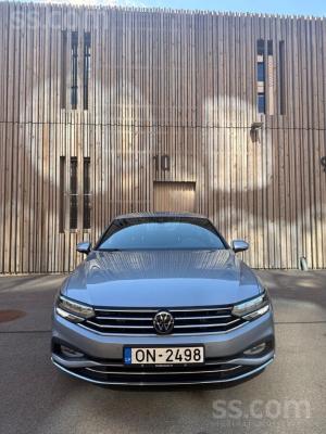 Pelēks Volkswagen Passat B8 2021 Rīga, ar dzinēja tilpumu 1.50 L un nobraukumu 84 tūkst. km par 21200 €, foto 5 vietnē AUTOMOTO.COM.LV