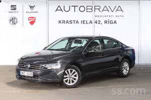Серый Фольксваген Пассат Б8 2021 в Рига, объемом двигателя 1.50 л и пробегом 68 тыс. км за 16600 €, фото  на AUTOMOTO.COM.LV