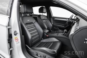 Grey Volkswagen Passat B8 2022 in Riga, with an engine capacity of 2.00 L and mileage of 62 thousand km for 26500 €, photo 7 on AUTOMOTO.COM.LV