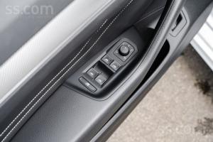 Grey Volkswagen Passat B8 2022 in Riga, with an engine capacity of 2.00 L and mileage of 62 thousand km for 26500 €, photo 10 on AUTOMOTO.COM.LV