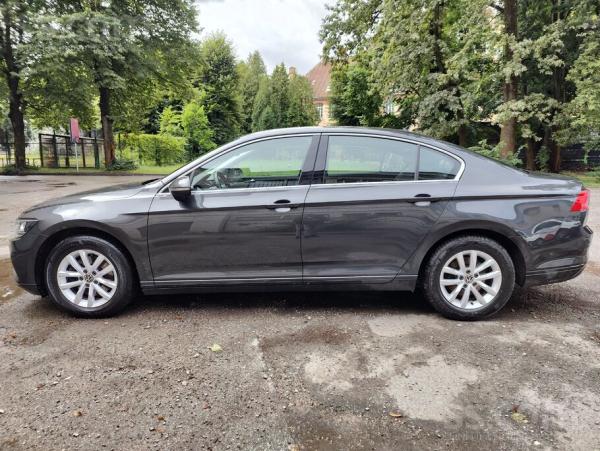 Pelēks Volkswagen Passat B8 2022 Rīga, ar dzinēja tilpumu 1.50 L un nobraukumu 97 tūkst. km par 17300 €, foto 1 vietnē AUTOMOTO.COM.LV