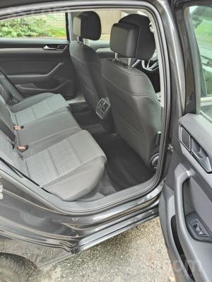 Pelēks Volkswagen Passat B8 2022 Rīga, ar dzinēja tilpumu 1.50 L un nobraukumu 97 tūkst. km par 17300 €, foto 21 vietnē AUTOMOTO.COM.LV