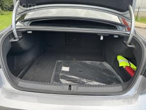 Pelēks Volkswagen Passat B8 2022 Rīga, ar dzinēja tilpumu 1.50 L un nobraukumu 77 tūkst. km par 17900 €, foto 8 vietnē AUTOMOTO.COM.LV