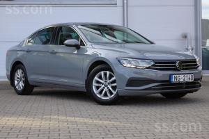 Pelēks Volkswagen Passat B8 2022 Rīga, ar dzinēja tilpumu 1.50 L un nobraukumu 65 tūkst. km par 17995 €, foto 4 vietnē AUTOMOTO.COM.LV