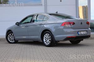 Pelēks Volkswagen Passat B8 2022 Rīga, ar dzinēja tilpumu 1.50 L un nobraukumu 65 tūkst. km par 17995 €, foto 5 vietnē AUTOMOTO.COM.LV