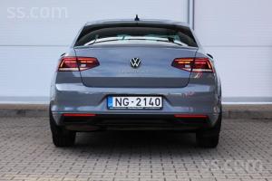 Pelēks Volkswagen Passat B8 2022 Rīga, ar dzinēja tilpumu 1.50 L un nobraukumu 65 tūkst. km par 17995 €, foto 7 vietnē AUTOMOTO.COM.LV