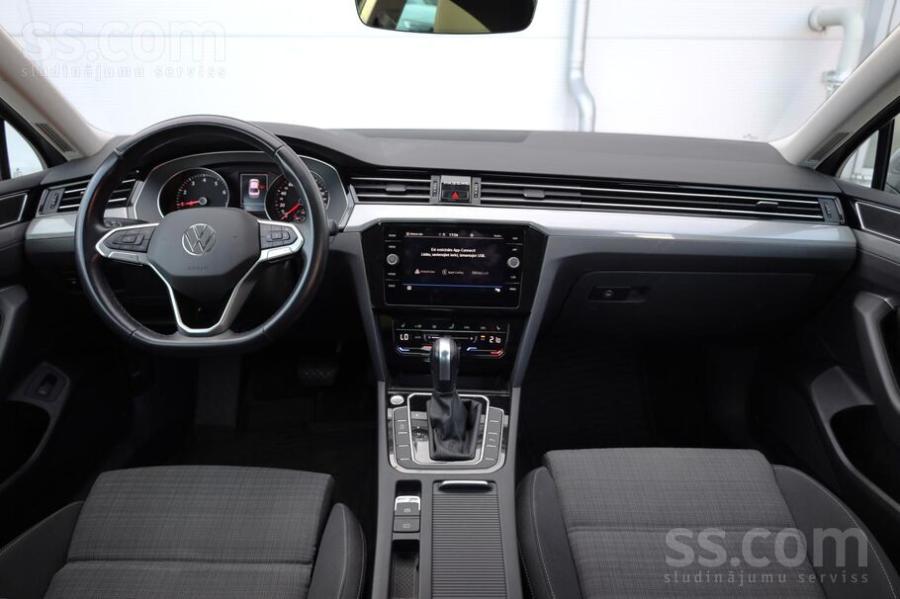 Pelēks Volkswagen Passat B8 2022 Rīga, ar dzinēja tilpumu 1.50 L un nobraukumu 65 tūkst. km par 17995 €, foto 9 vietnē AUTOMOTO.COM.LV