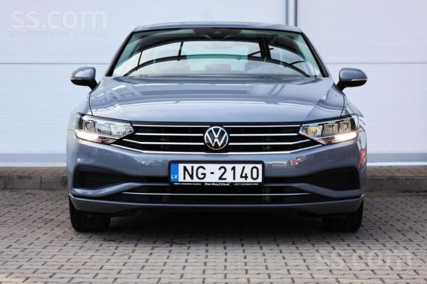 Фольксваген Пассат Б8 2022 в Рига на AUTOMOTO.COM.LV Серый Фольксваген Пассат Б8 2022 в Рига, объемом двигателя 1.50 л и пробегом 65 тыс. км за 17995 €, фото 3 на AUTOMOTO.COM.LV