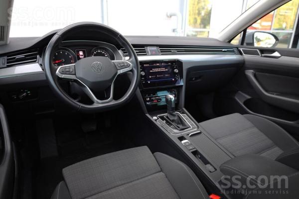 Фольксваген Пассат Б8 2022 в Рига на AUTOMOTO.COM.LV Серый Фольксваген Пассат Б8 2022 в Рига, объемом двигателя 1.50 л и пробегом 65 тыс. км за 17995 €, фото 10 на AUTOMOTO.COM.LV