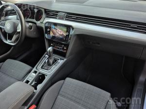 Pelēks Volkswagen Passat B8 2022 Rīga, ar dzinēja tilpumu 2.00 L un nobraukumu 121 tūkst. km par 18990 €, foto 10 vietnē AUTOMOTO.COM.LV