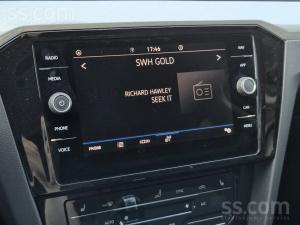 Pelēks Volkswagen Passat B8 2022 Rīga, ar dzinēja tilpumu 2.00 L un nobraukumu 121 tūkst. km par 18990 €, foto 15 vietnē AUTOMOTO.COM.LV