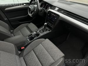 Серый Фольксваген Пассат Б8 2023 в Рига, объемом двигателя 1.50 л и пробегом 56 тыс. км за 22550 €, фото 19 на AUTOMOTO.COM.LV