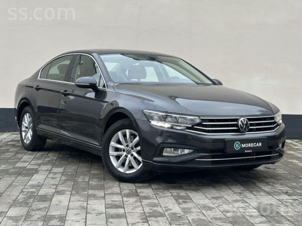 Серый Фольксваген Пассат Б8 2023 в Рига, объемом двигателя 1.50 л и пробегом 56 тыс. км за 22950 €, фото 3 на AUTOMOTO.COM.LV