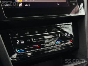 Pelēks Volkswagen Passat B8 2023 Rīga, ar dzinēja tilpumu 1.50 L un nobraukumu 56 tūkst. km par 22950 €, foto 16 vietnē AUTOMOTO.COM.LV