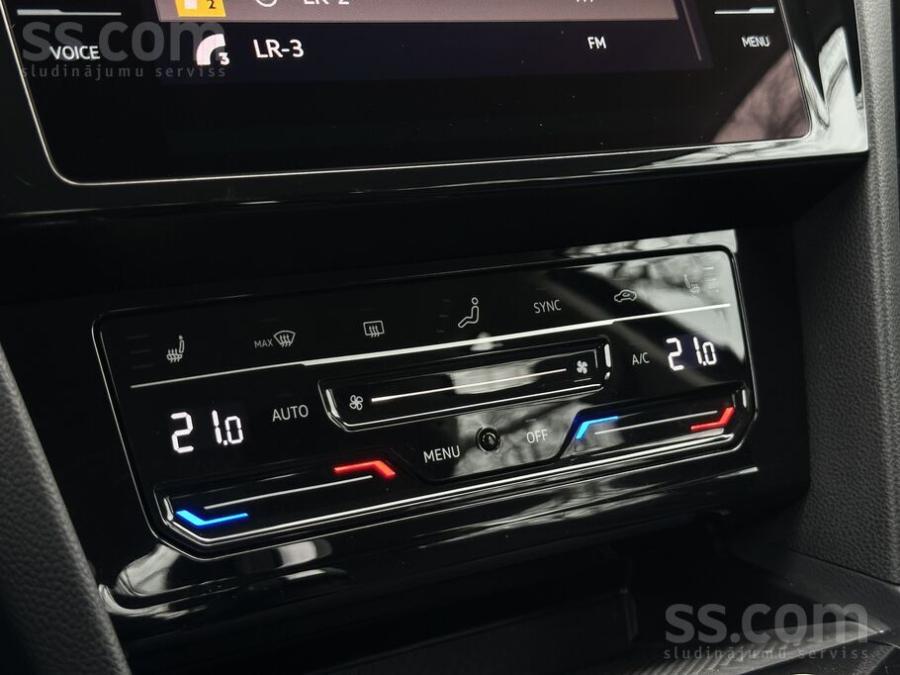 Pelēks Volkswagen Passat B8 2023 Rīga, ar dzinēja tilpumu 1.50 L un nobraukumu 56 tūkst. km par 22950 €, foto 16 vietnē AUTOMOTO.COM.LV
