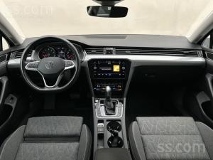 Pelēks Volkswagen Passat B8 2023 Rīga, ar dzinēja tilpumu 1.50 L un nobraukumu 56 tūkst. km par 22950 €, foto 22 vietnē AUTOMOTO.COM.LV