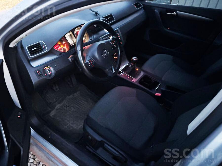 Pelēks Volkswagen Passat B8 2011 Rīga, ar dzinēja tilpumu 1.60 L un nobraukumu 0 tūkst. km par 4235 €, foto 3 vietnē AUTOMOTO.COM.LV