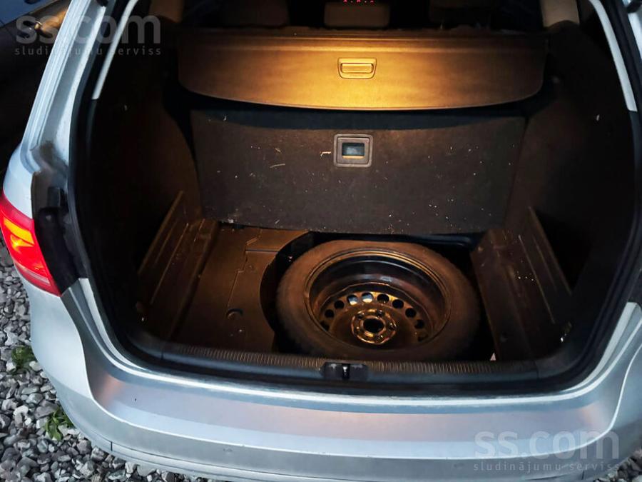 Pelēks Volkswagen Passat B8 2011 Rīga, ar dzinēja tilpumu 1.60 L un nobraukumu 0 tūkst. km par 4235 €, foto 9 vietnē AUTOMOTO.COM.LV