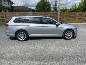 Grey Volkswagen Passat B8 2015 in Saldus, with an engine capacity of 2.00 L and mileage of 305 thousand km for 8599 €, photo 4 on AUTOMOTO.COM.LV