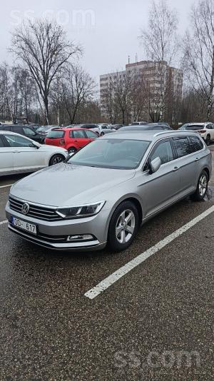 Pelēks Volkswagen Passat B8 2015 Rīga, ar dzinēja tilpumu 2.00 L un nobraukumu 292 tūkst. km par 6500 €, foto  vietnē AUTOMOTO.COM.LV