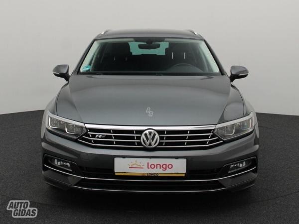 Pelēks Volkswagen Passat B8 2015 Viļņa, ar dzinēja tilpumu 1.60 L un nobraukumu 214 tūkst. km par 10399 €, foto 3 vietnē AUTOMOTO.COM.LV