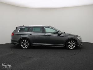 Pelēks Volkswagen Passat B8 2015 Viļņa, ar dzinēja tilpumu 1.60 L un nobraukumu 214 tūkst. km par 10399 €, foto 9 vietnē AUTOMOTO.COM.LV