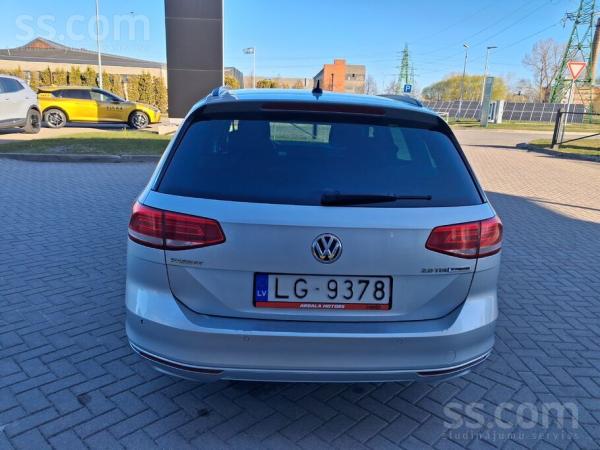 Grey Volkswagen Passat B8 2015 in Liepaja, with an engine capacity of 2.00 L and mileage of 259 thousand km for 8900 €, photo 6 on AUTOMOTO.COM.LV