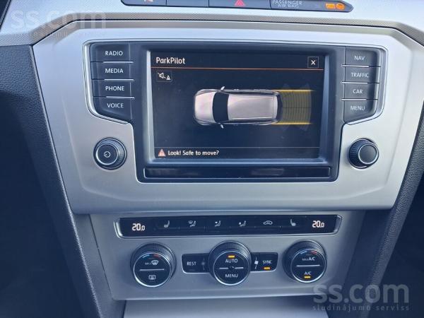 Grey Volkswagen Passat B8 2015 in Liepaja, with an engine capacity of 2.00 L and mileage of 259 thousand km for 8900 €, photo 10 on AUTOMOTO.COM.LV