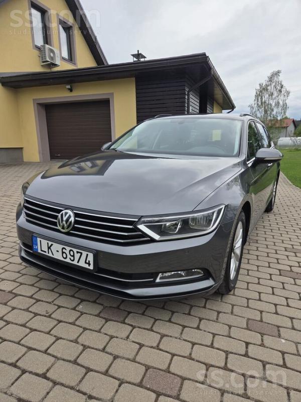 Grey Volkswagen Passat B8 2015 in Riga, with an engine capacity of 1.60 L and mileage of 280 thousand km for 7800 €, photo 1 on AUTOMOTO.COM.LV
