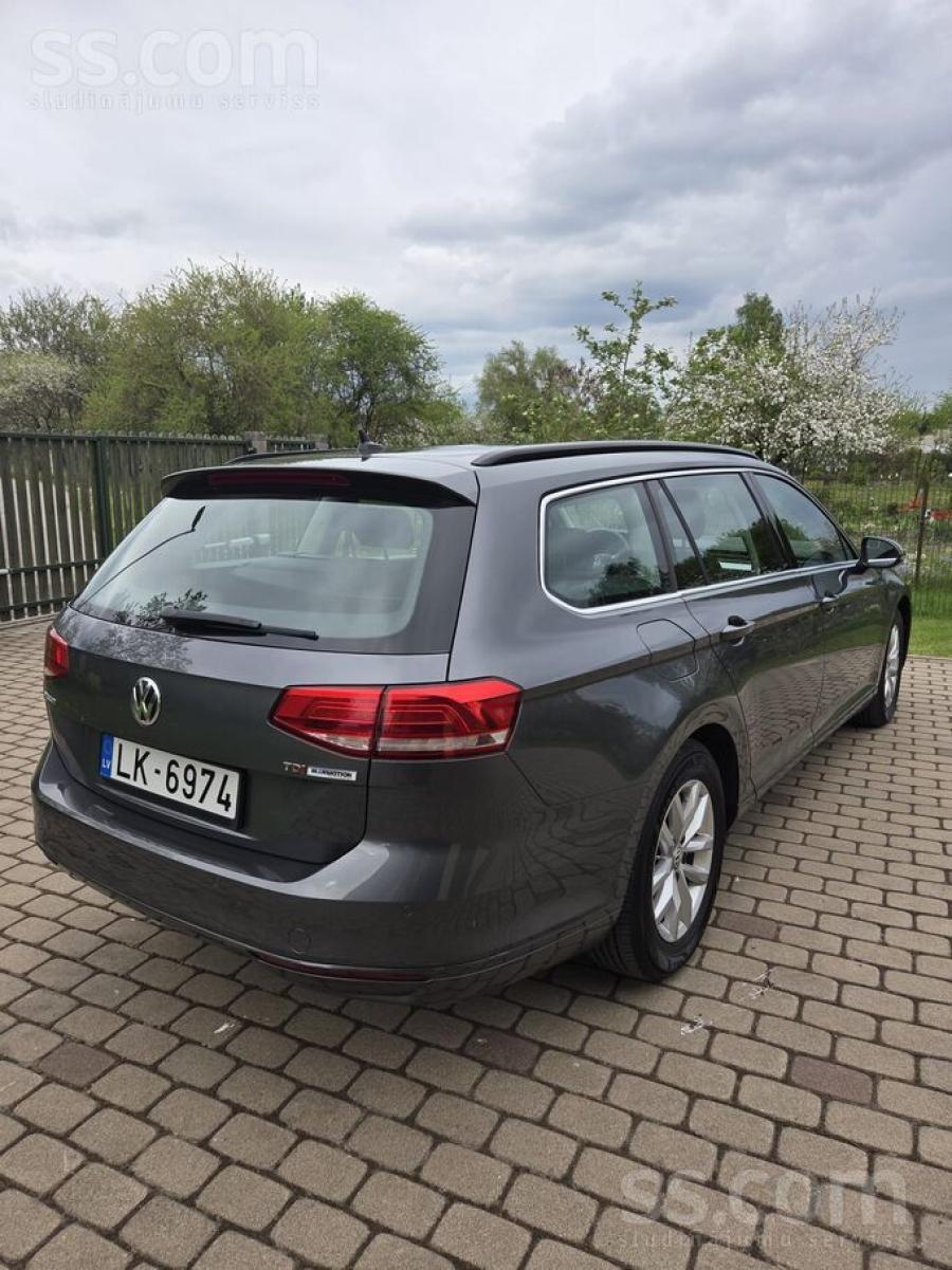 Pelēks Volkswagen Passat B8 2015 Rīga, ar dzinēja tilpumu 1.60 L un nobraukumu 280 tūkst. km par 7800 €, foto 4 vietnē AUTOMOTO.COM.LV