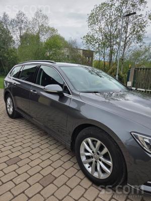 Pelēks Volkswagen Passat B8 2015 Rīga, ar dzinēja tilpumu 1.60 L un nobraukumu 280 tūkst. km par 7800 €, foto 5 vietnē AUTOMOTO.COM.LV