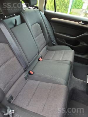 Pelēks Volkswagen Passat B8 2015 Rīga, ar dzinēja tilpumu 1.60 L un nobraukumu 280 tūkst. km par 7800 €, foto 11 vietnē AUTOMOTO.COM.LV